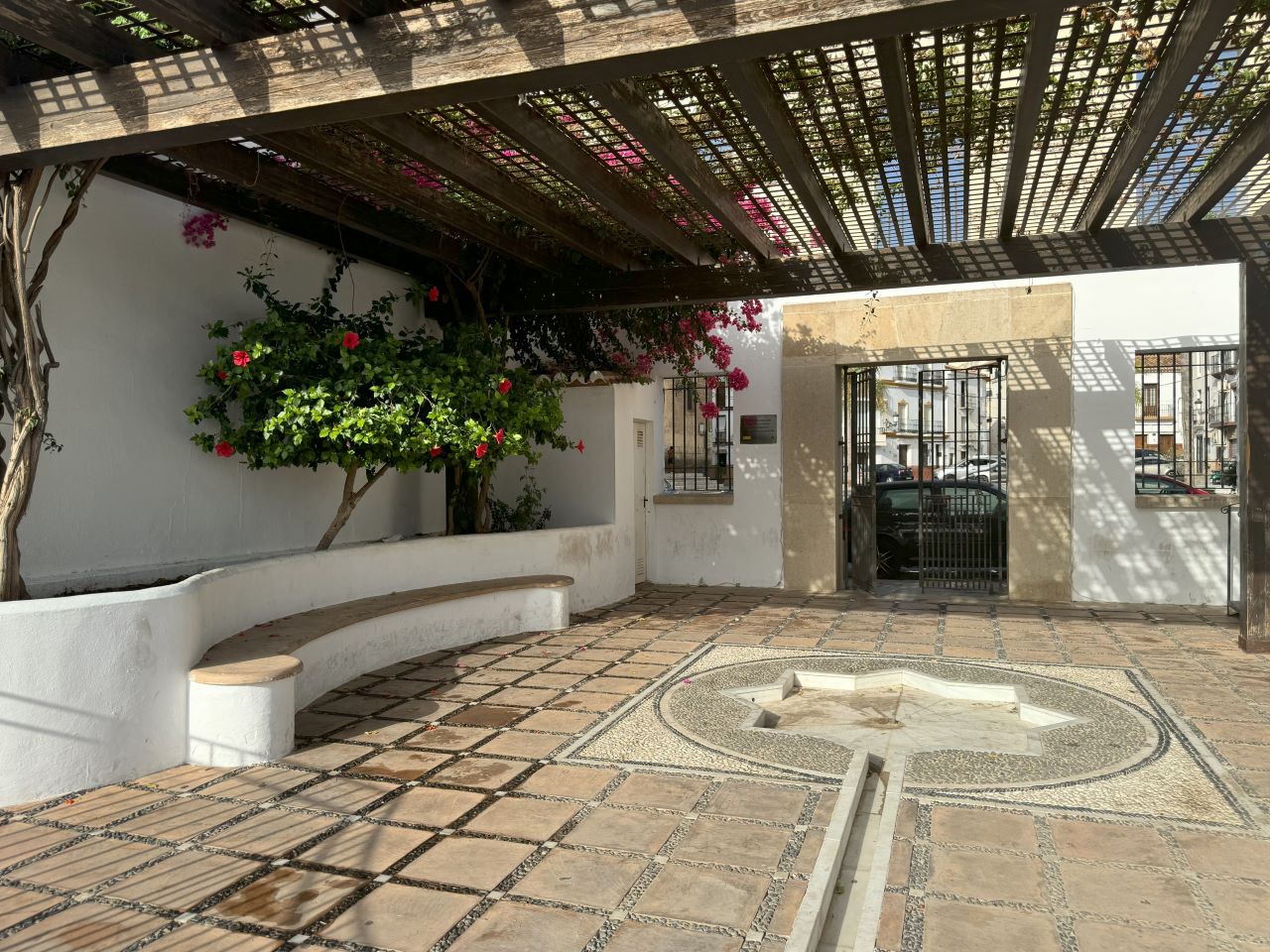 Visiting Álora - the story of an adventure - Mama Málaga