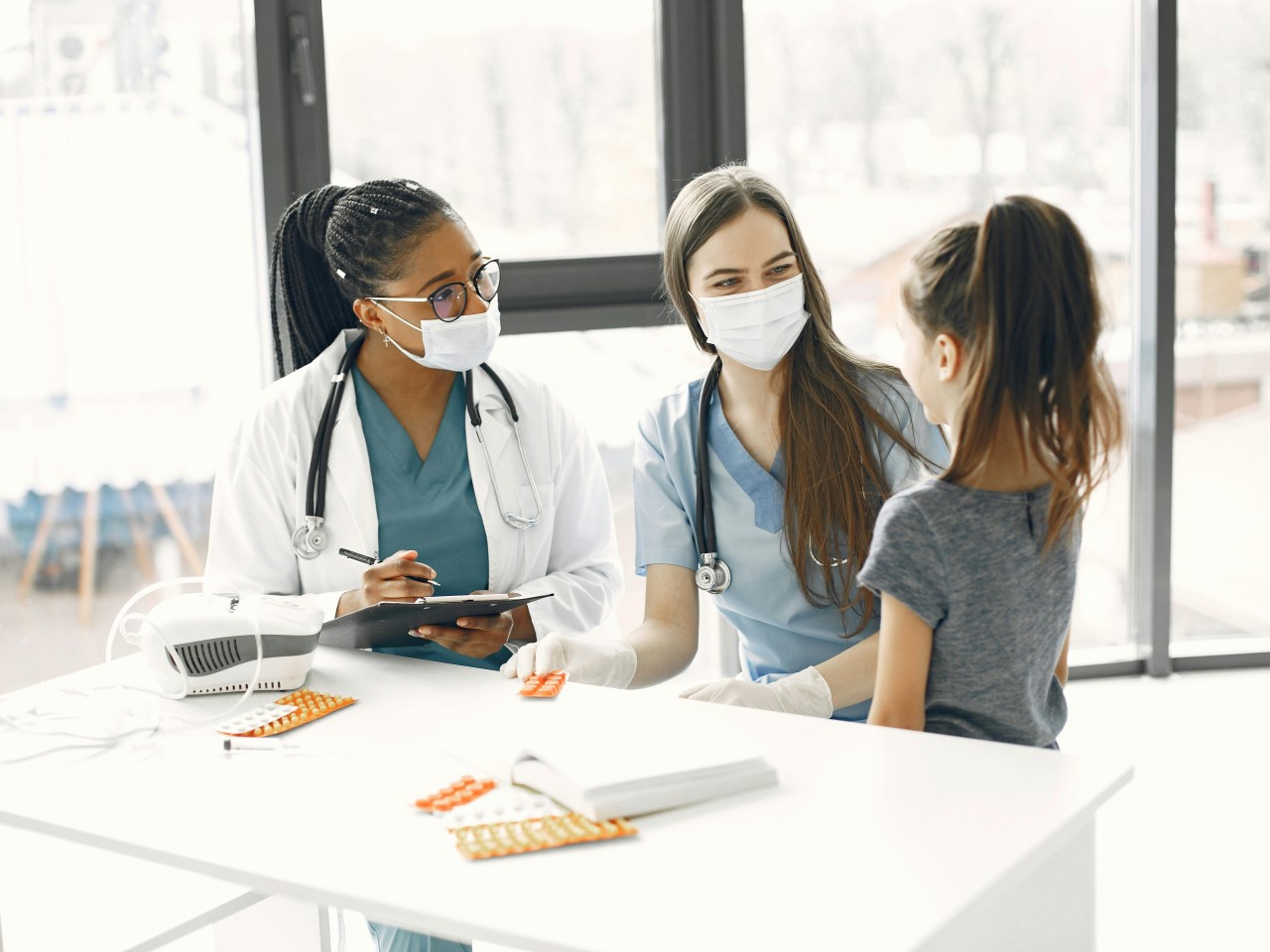 Spanish healthcare system, certificate and card - Mama Málaga